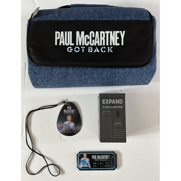 TOUR MERCHANDISE SET - Got Back Tour - VIP (2022) - Beatle Memories